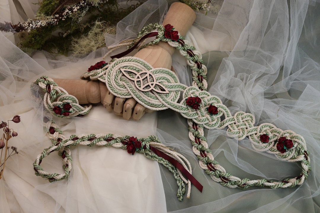 Handfasting Cord - Celtic 'nine Knots' Design - Serch Bythol - Custom ...