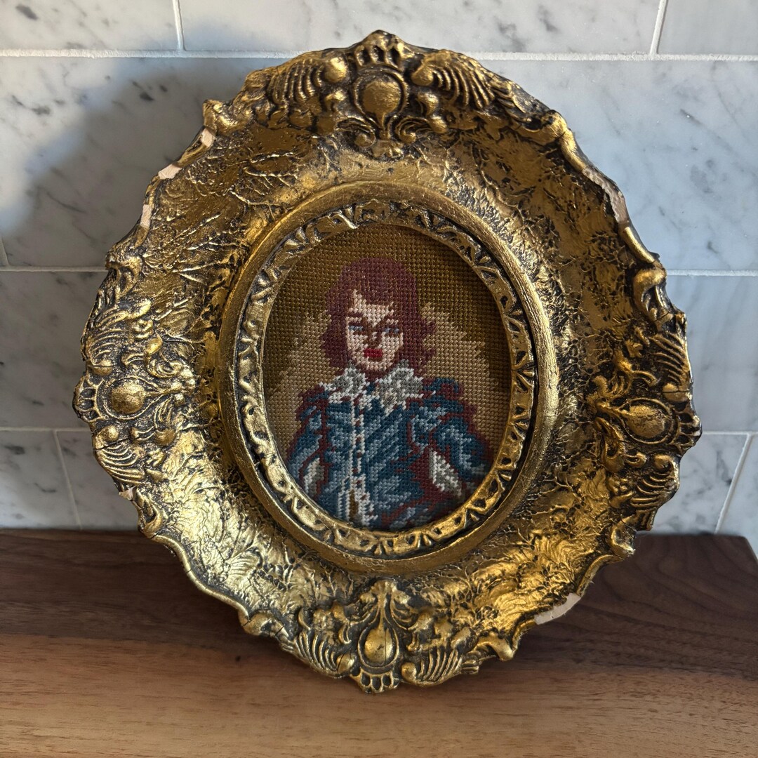 As is Vintage Baroque Rococo Ornate Gold Gilt Wood Oval Framed ...