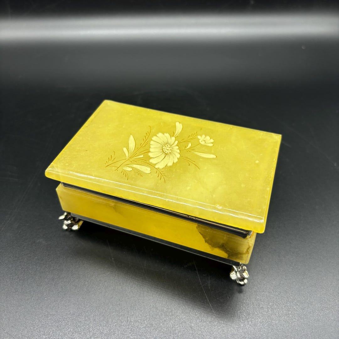 Vintage Hand Carved Alabaster Footed Trinket Jewelry Box Made in Italy ...