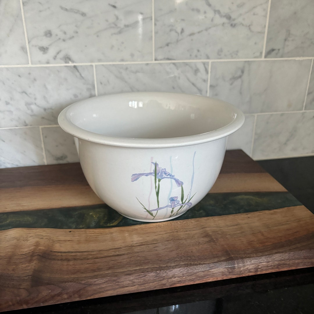 Vintage CORELLE Shadow Iris Pattern, 1 Qt. Mixing Bowl - Etsy