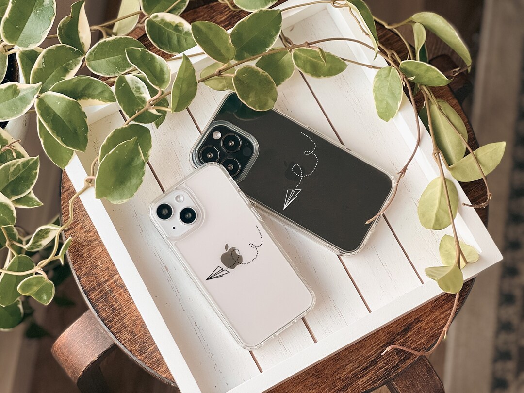 Minimal Paper Airplane Phone Case for iPhone 15 14 13 Pro Max 12 Mini ...