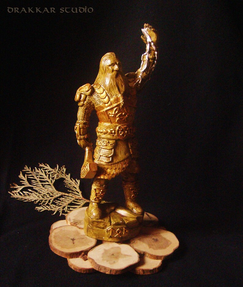 Statuette of Thor. Asatru Altar Statuette | Etsy