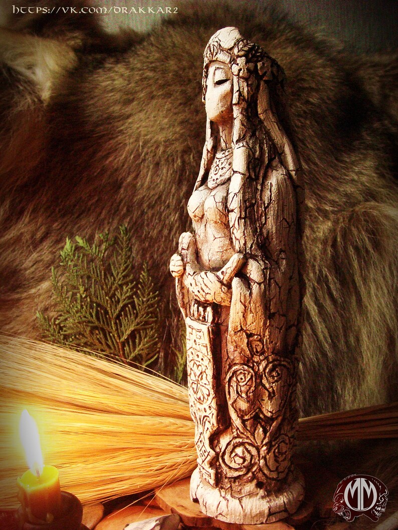 Statue of the Goddess Mokosh Makosh - Etsy