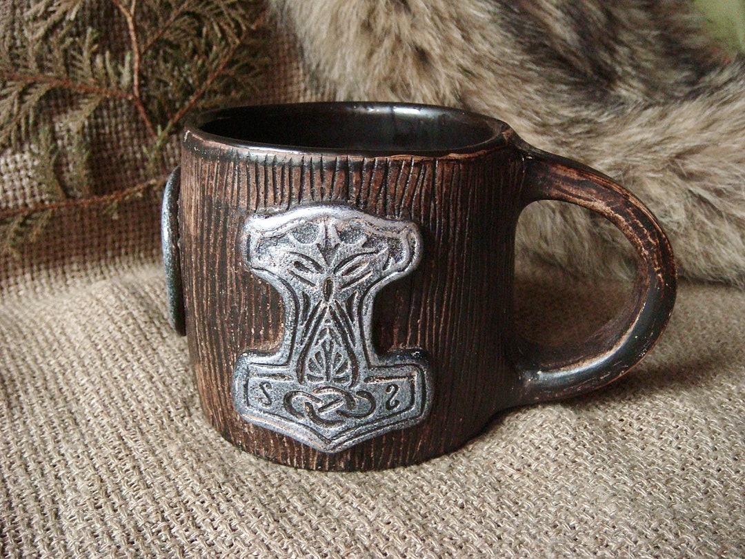 Taza de cerámica con el Martillo de Thor y Aegishjalm - Etsy España