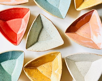 Ceramic Triangle Pottery - Etsy