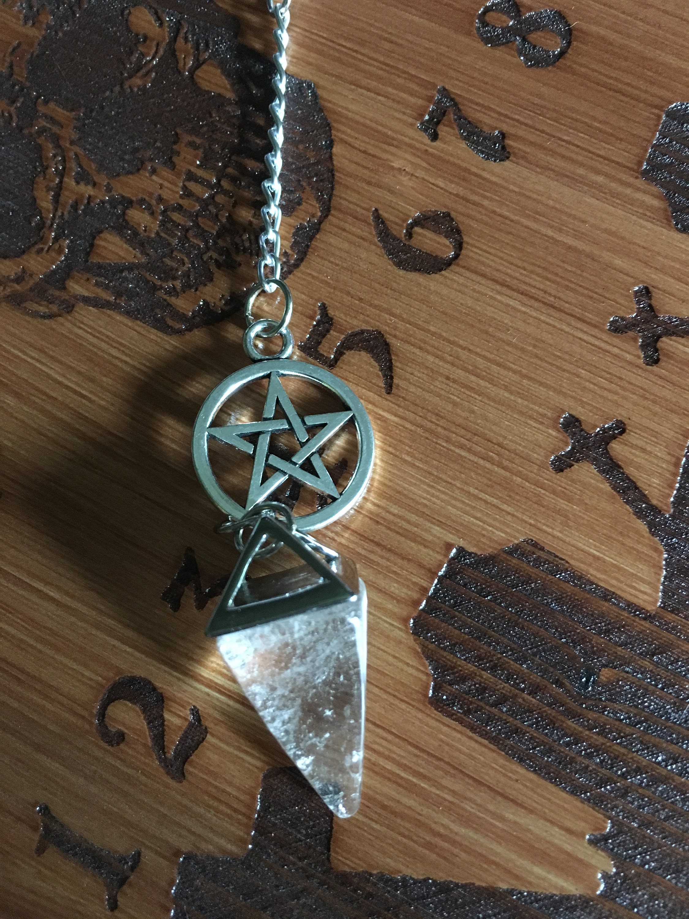 Scryer Pendulum Scrying Tool Crystal Dowsing Tool Pendulum - Etsy UK