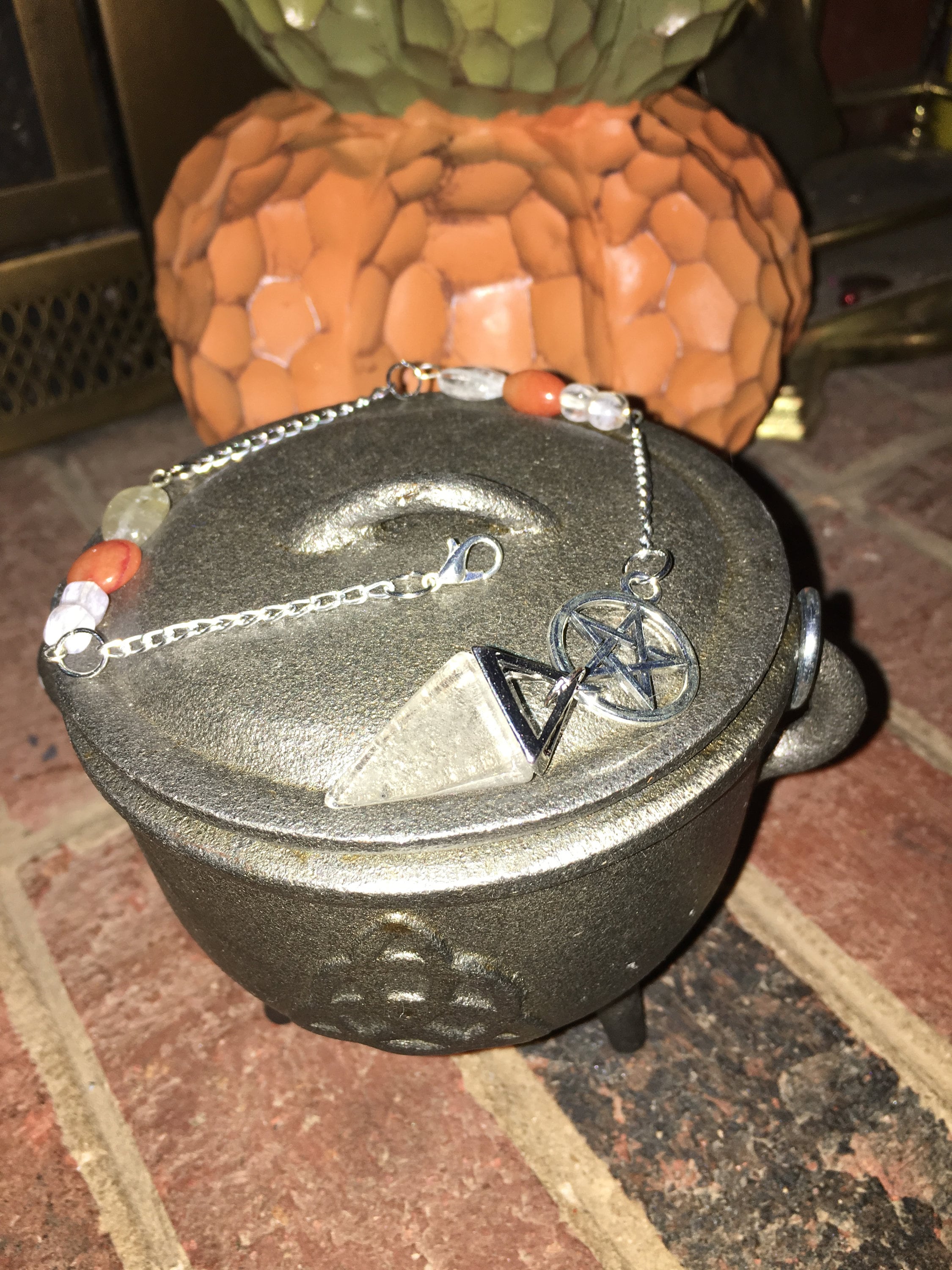 Scryer Pendulum scrying tool Crystal Dowsing tool Pendulum | Etsy