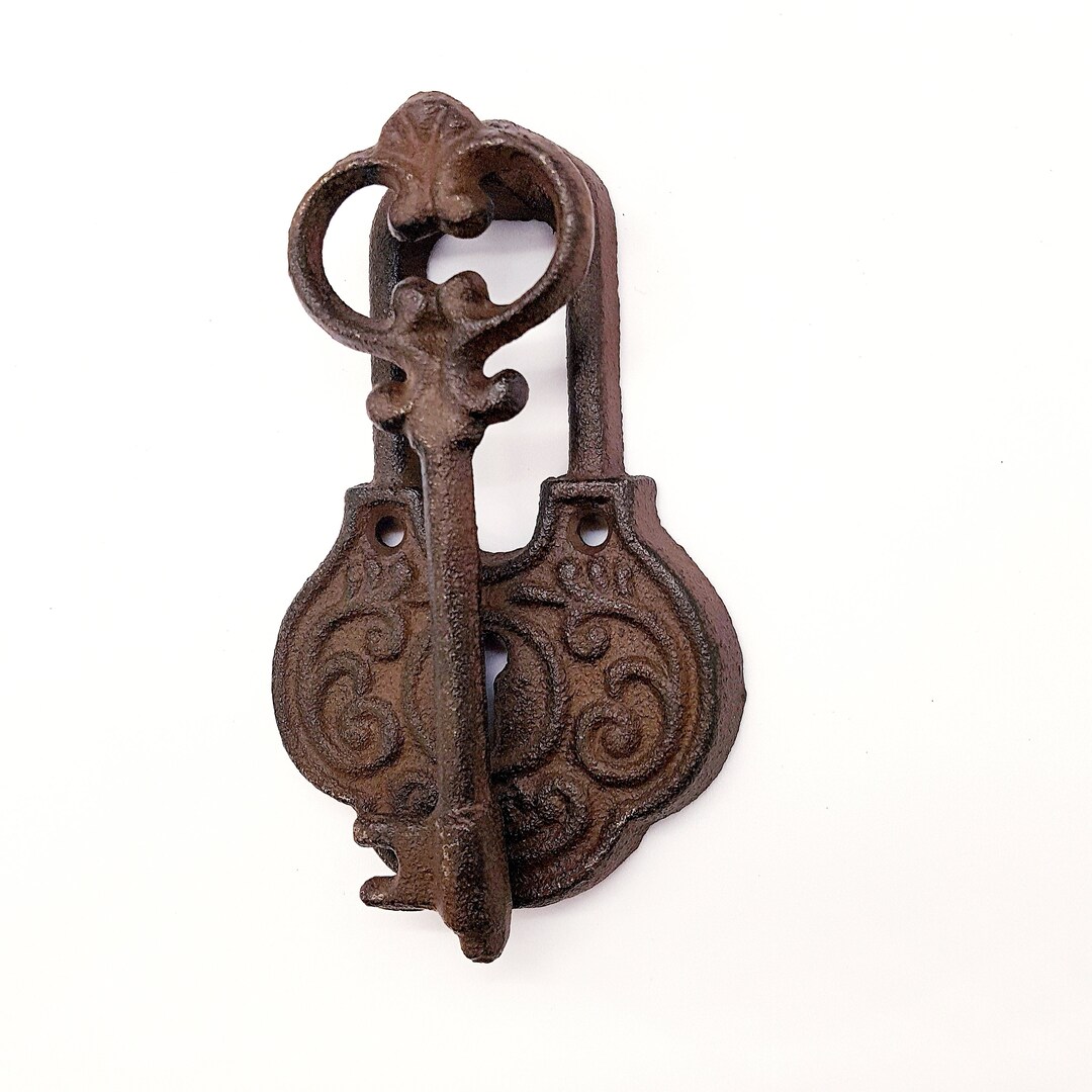 Cast Iron Rustic Skeleton Key and Lock Door Knocker - Etsy