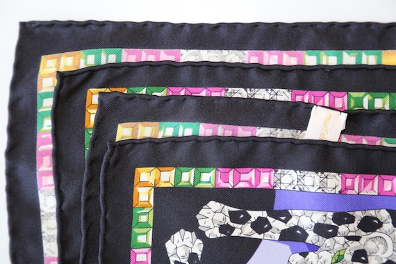 Authentic 90s Cartier “Letters of Love’ heavy silk sc… - Gem