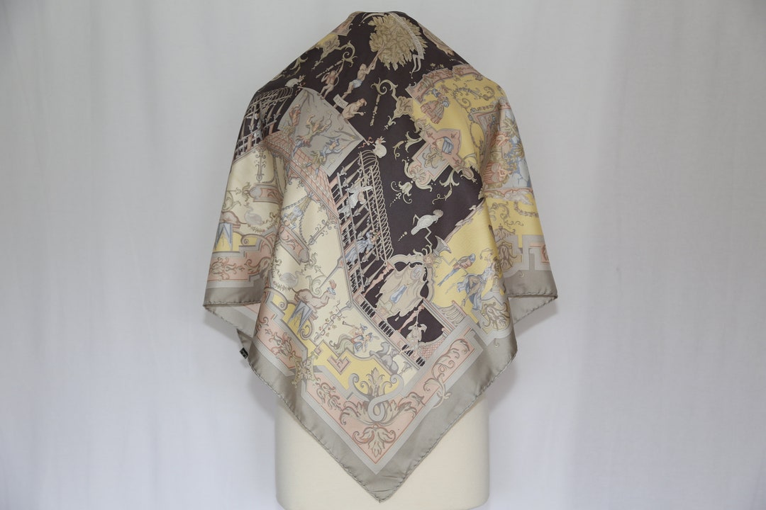 Authentic ETRO L'albero Delle Meraviglie Made in Italy Silk Twill Scarf Vintage Yellow Silver ...