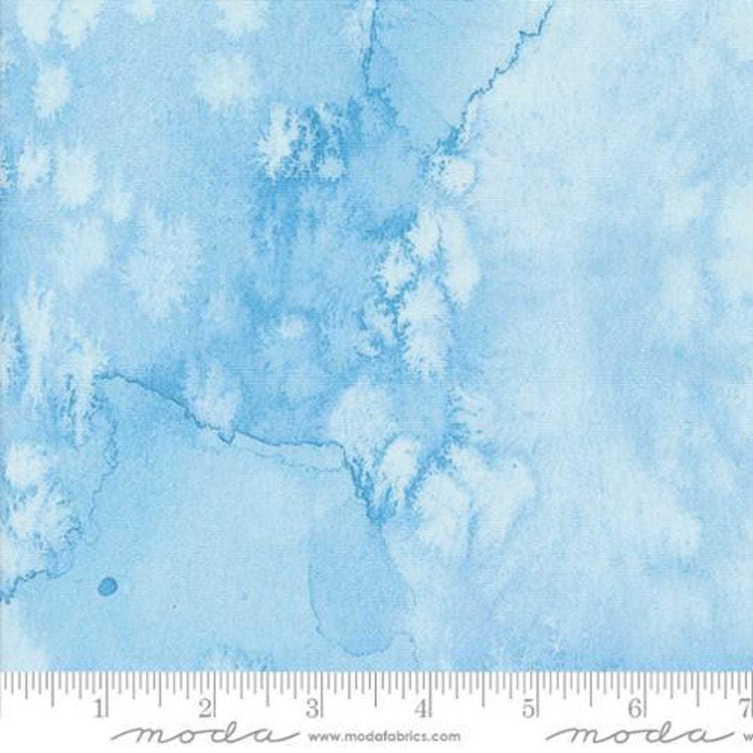 Sunshine and Blue Skies - "flow Sky Blue" - 8433 120 - by Moda - Etsy