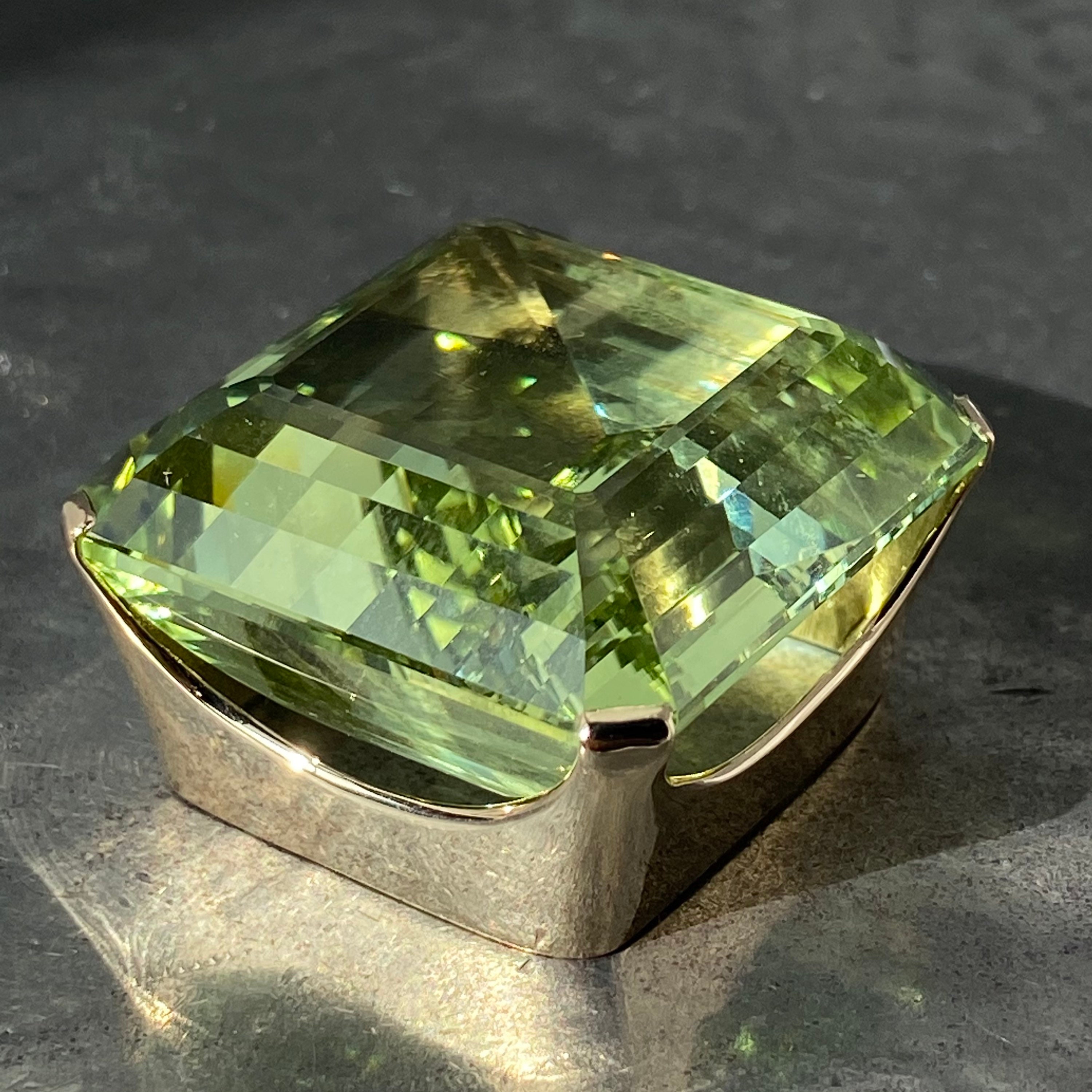 Beryl pendant green shade aquamarine pendant 14k gold | Etsy