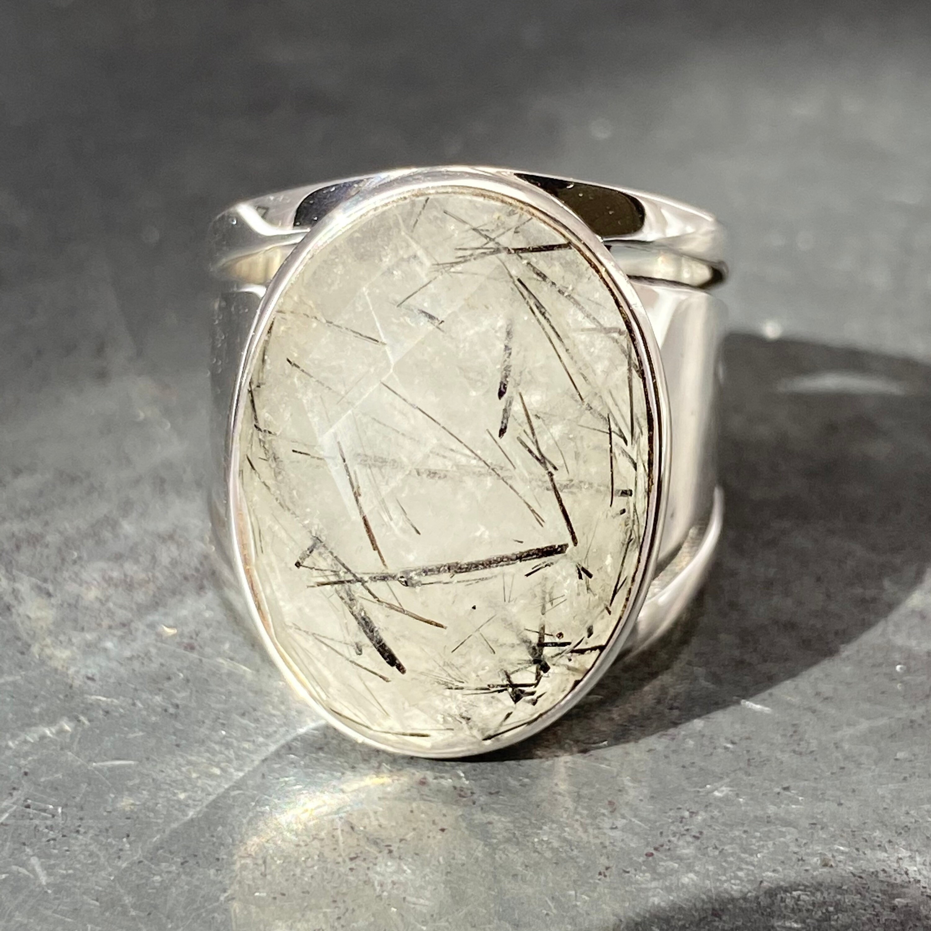 Tourmalinated Quartz Ring. Oval Black Tourmalinated Quartz | Etsy