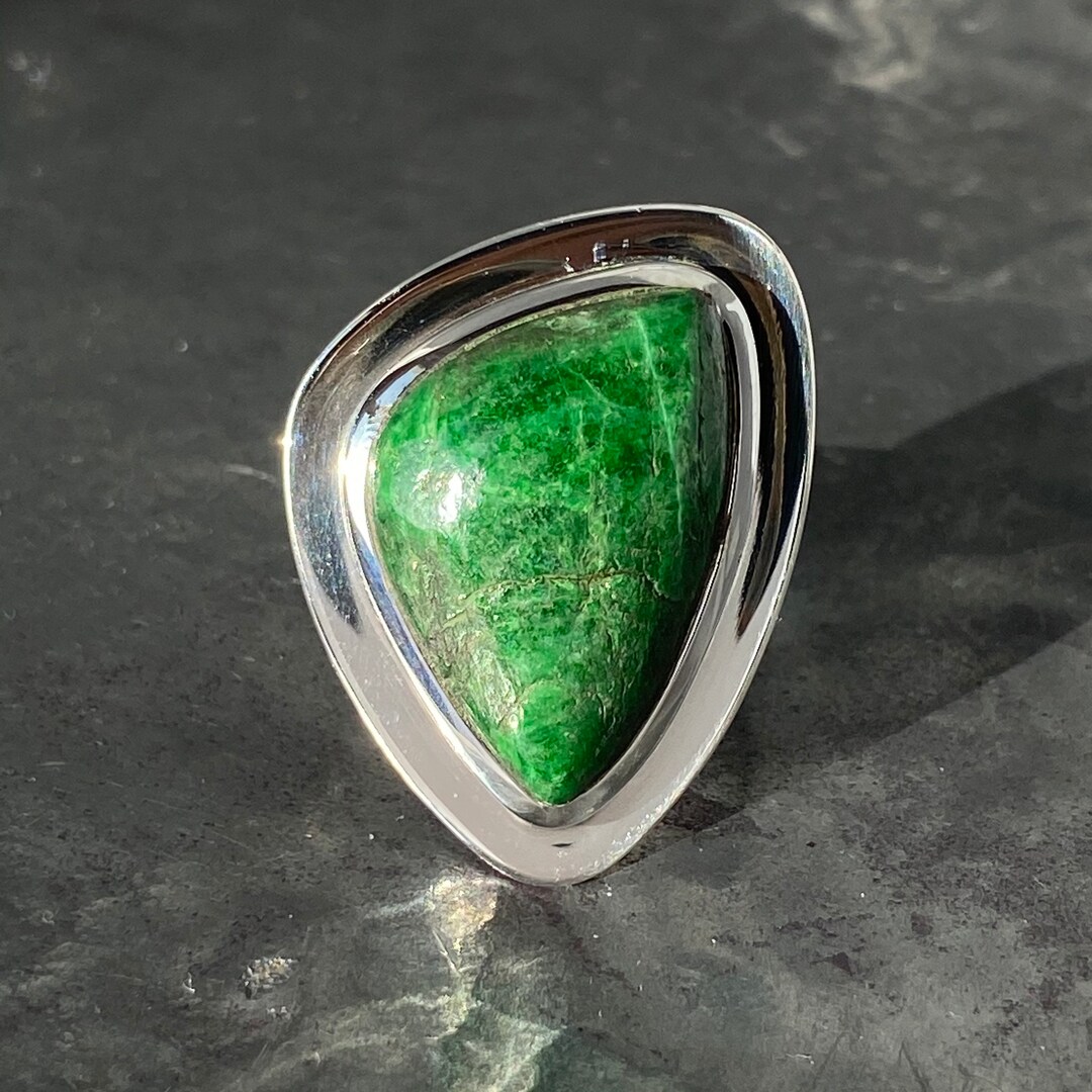 Maw Sit Sit Ring - Jadite Albite Ring - Maw Sit Sit Jade Ring Size U.K ...