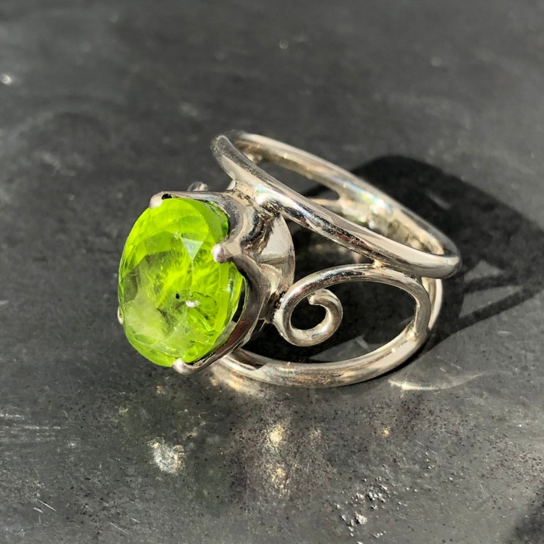 Peridot Ring - Etsy