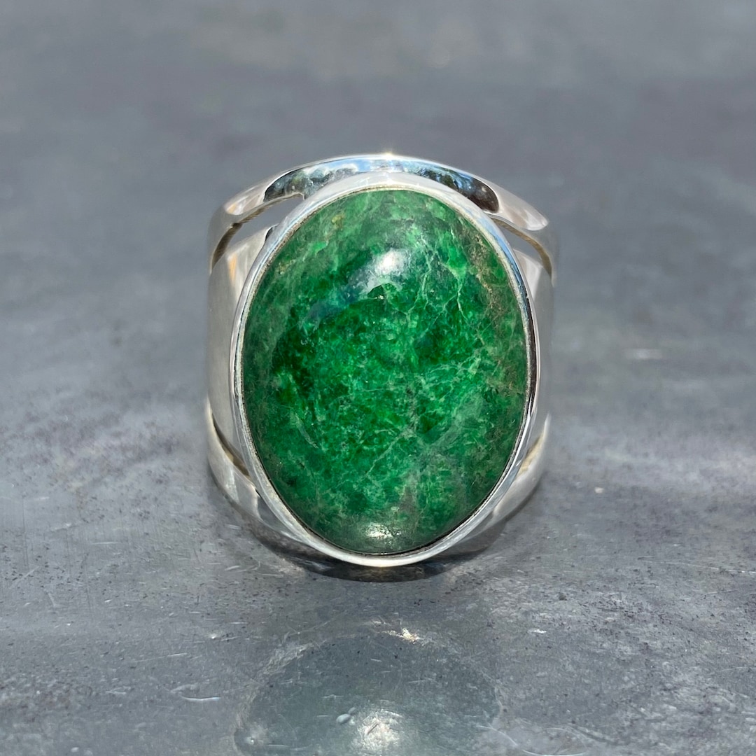 Maw Sit Sit Ring - Jadite Albite Ring - Chunky Band Maw Sit Sit Jade ...