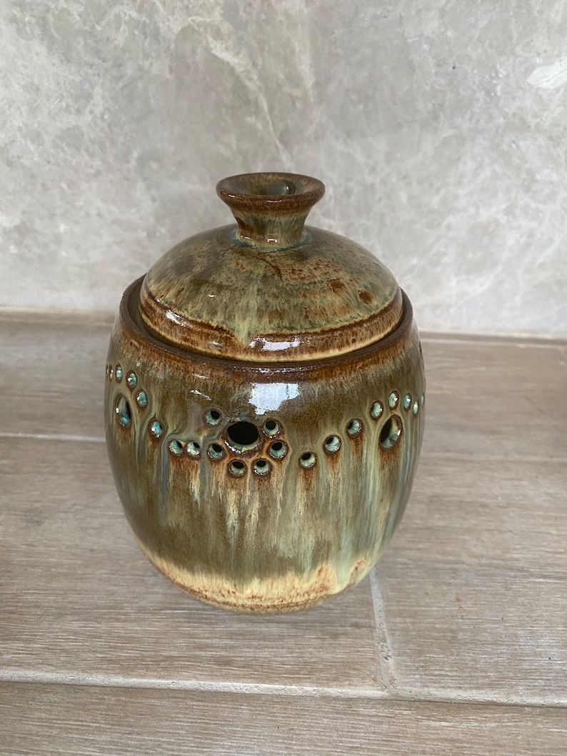 Multi-purpose Ceramic Storage Jar Set - Store Your Onions, Garlic, and ...