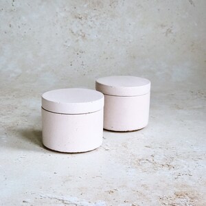 Modern Concrete Jewelry Box // Cufflinks Box // Rings Box // Trinket ...