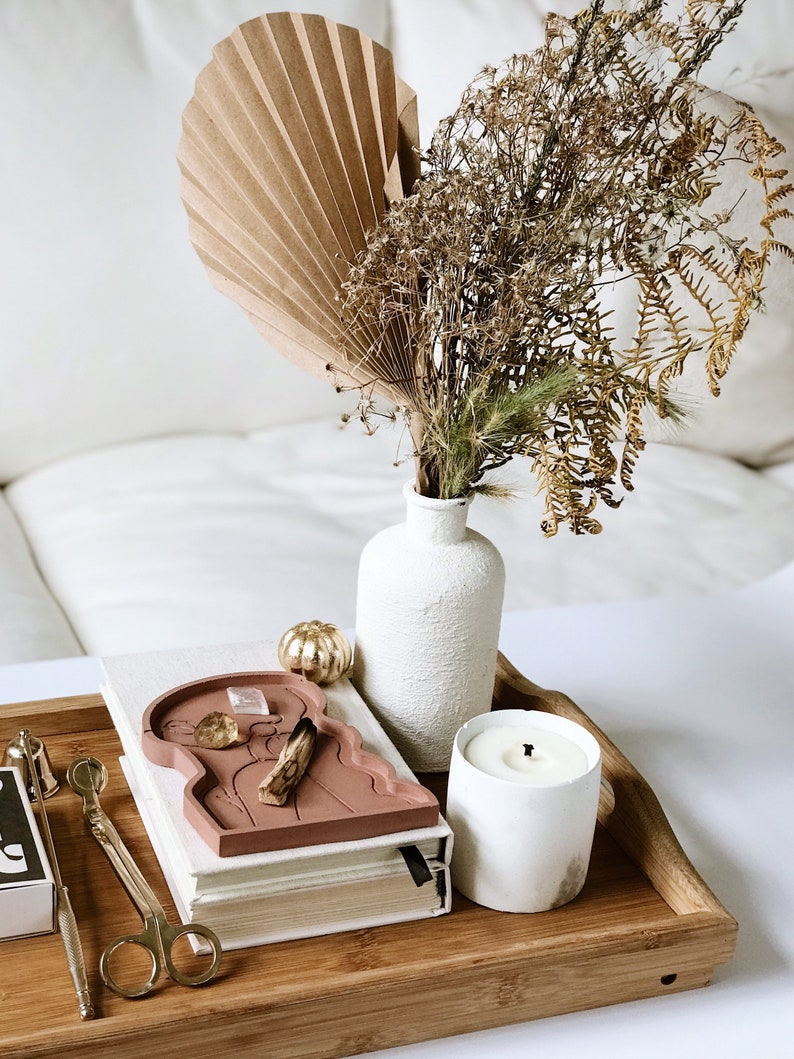 Concrete Tray // Female Body Tray // Feminist Gift// Feminine | Etsy