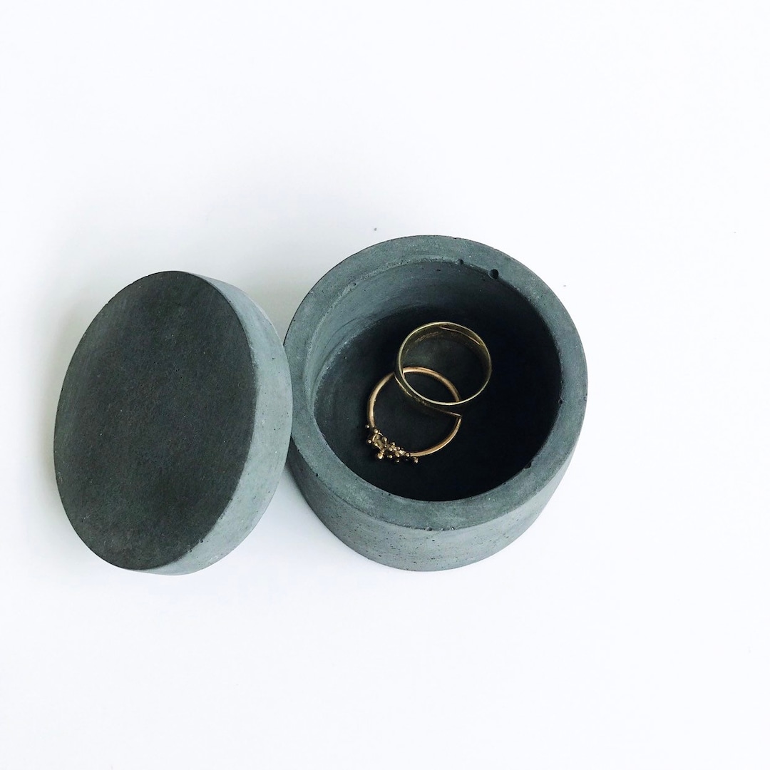 Modern Concrete Jewelry Box // Cufflinks Box // Rings Box // Trinket ...