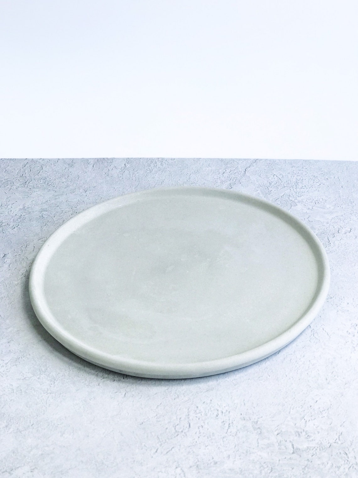 Round concrete tray large | Etsy