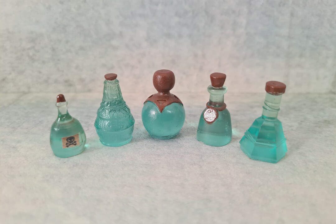 Potion / Laboratory Miniature Bottles / 5 Designs / Dollhouse / Alchemy ...