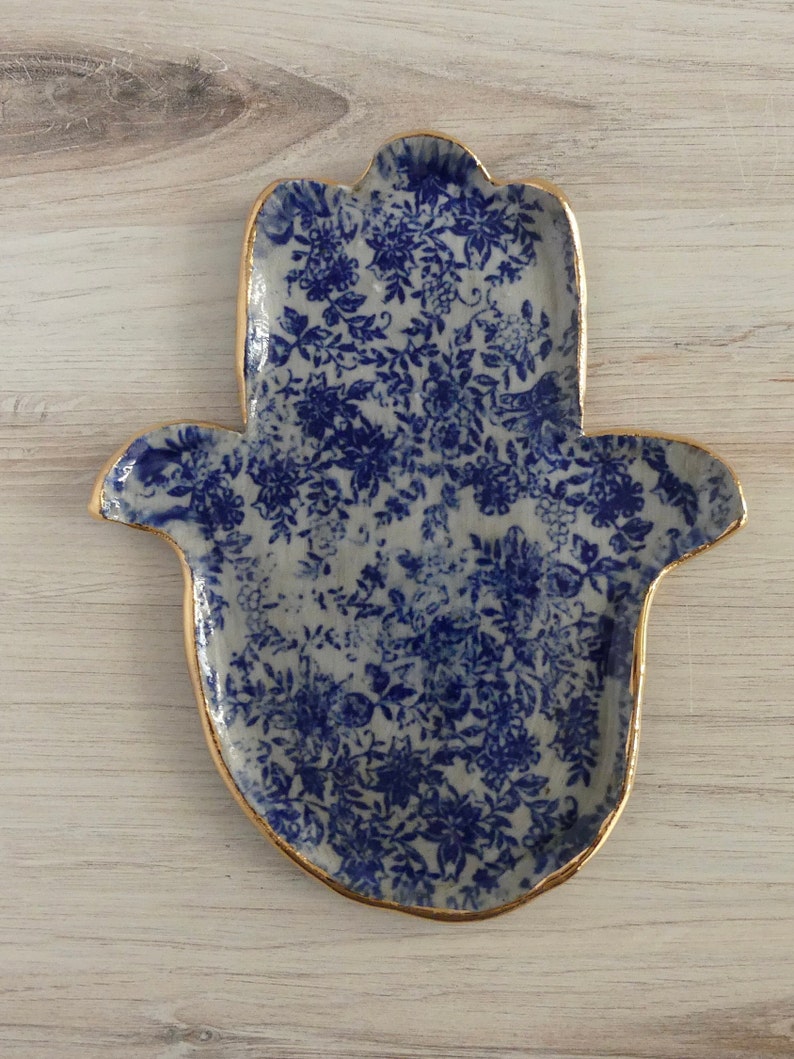 Hand-built Ceramic Hamsa Plate: 24k Gold Luster, Jewelry Dish (9x7) - Etsy