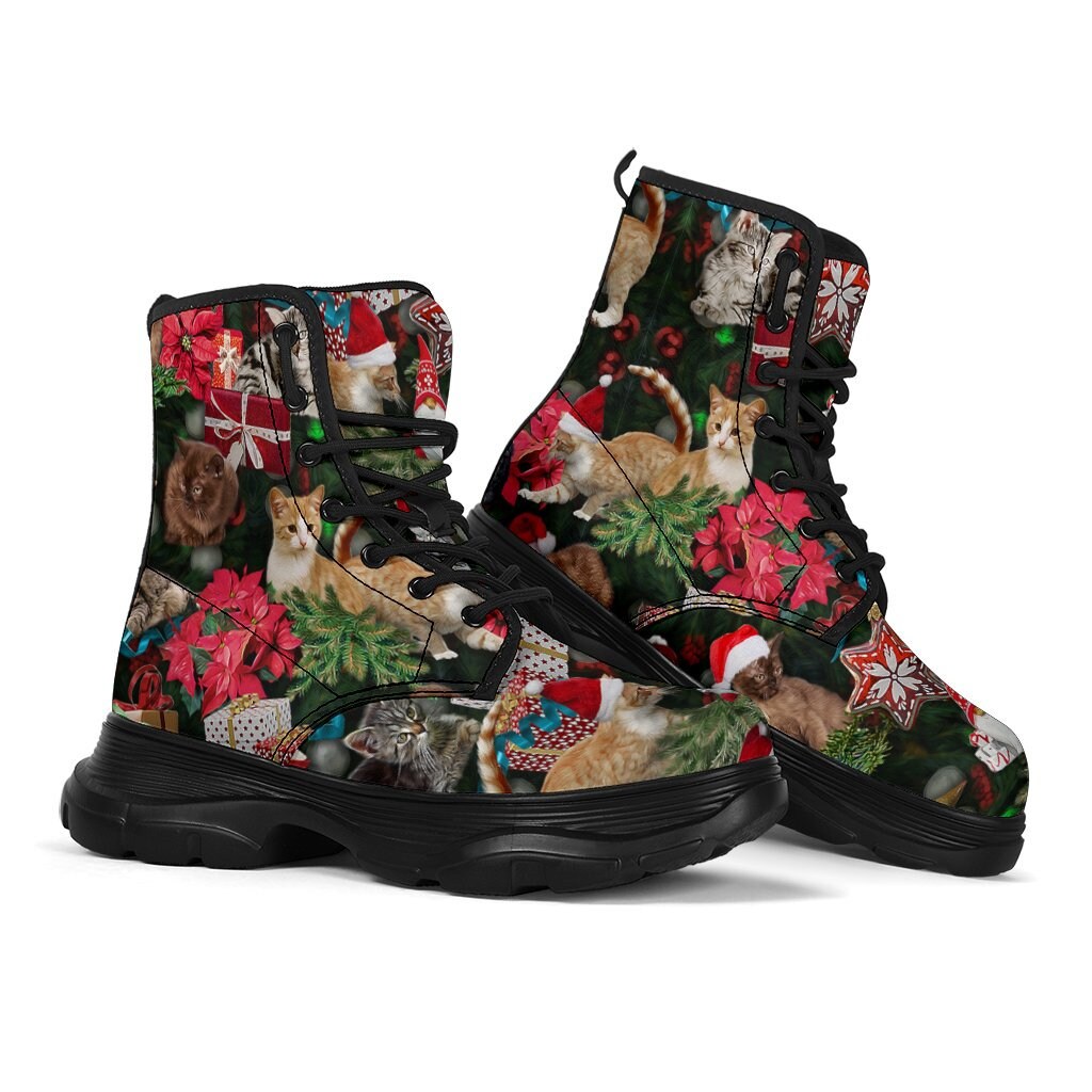 Christmas Cats Kittens Animal Print, Faux Leather 7 Eyelace up Walking ...