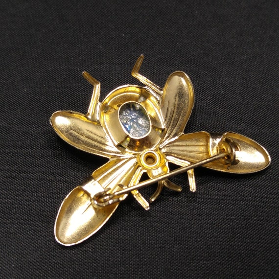 Vintage Lucite Insect Brooch, Gold Flakes, Pink Rhine… - Gem