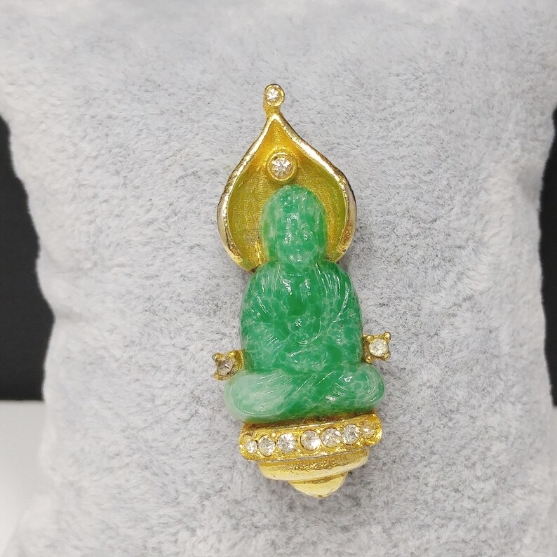 Vintage Chrysoprase Buddha Brooch Gold Plated 1960s Vintage - Etsy