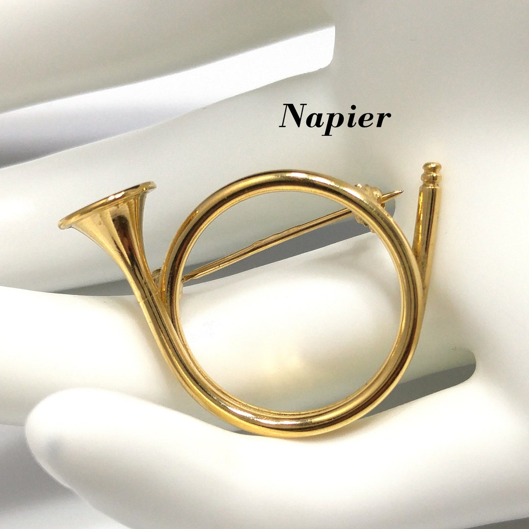 Napier Gold Plated French Horn Brooch Oro Reflectante - Etsy España
