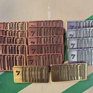 Gold Republic Credit Solid Metal | Sabacc Gaming Tokens | Star Wars ...