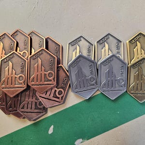 Silver Batuuan Spira Solid Metal | Metal Batuu Credit | Star Wars ...