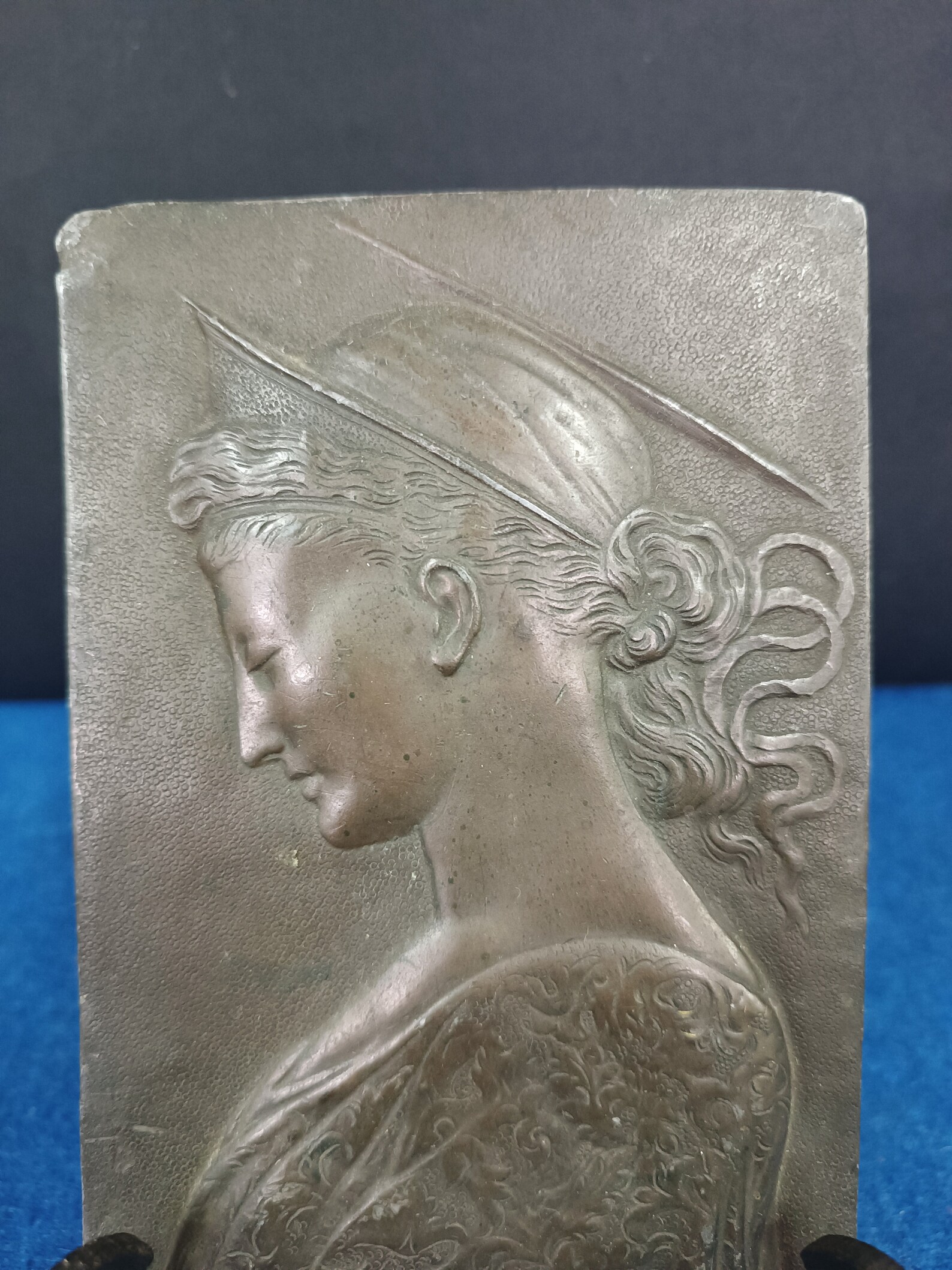 Antique Metal Art Nouveau Placque Contessina De Bardi as Artemisa by ...