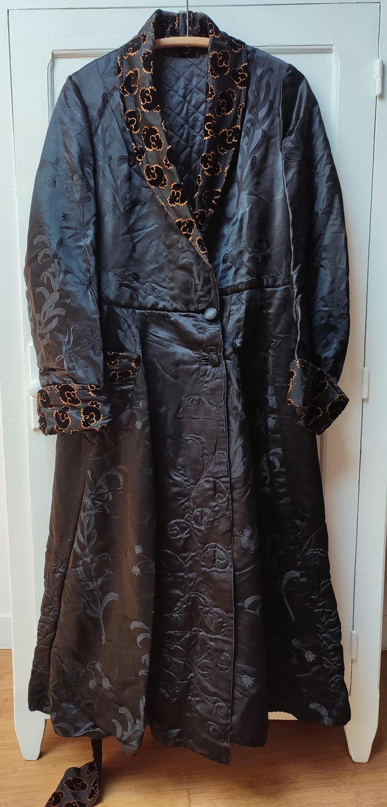 Art Deco Satin Robe With Floral Weaving and Quilting - Etsy