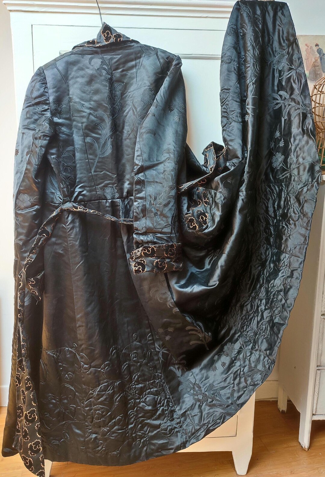 Art Deco Satin Robe With Floral Weaving and Quilting - Etsy