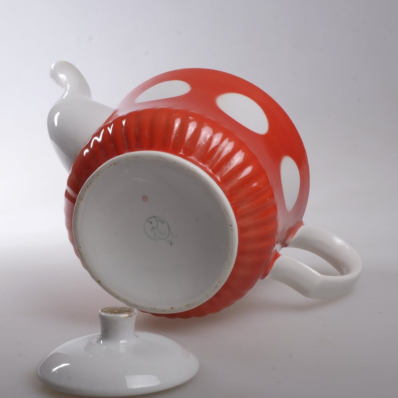 Red Vintage Teapot Large Polka Dot Teapot 2L Tea Kettle - Etsy