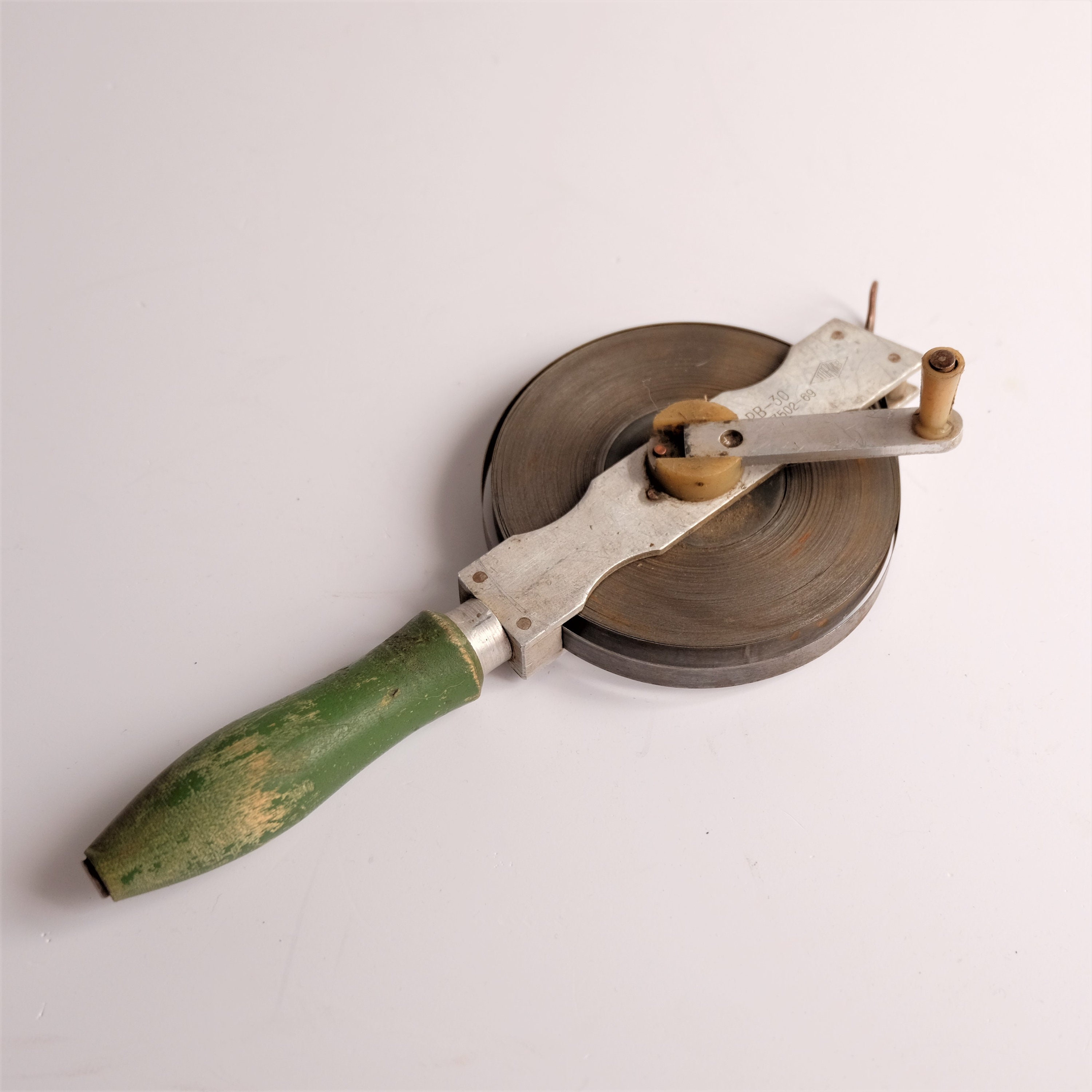 Vintage Steel Tape Measure Reel 30 m / 98' Old Hand | Etsy