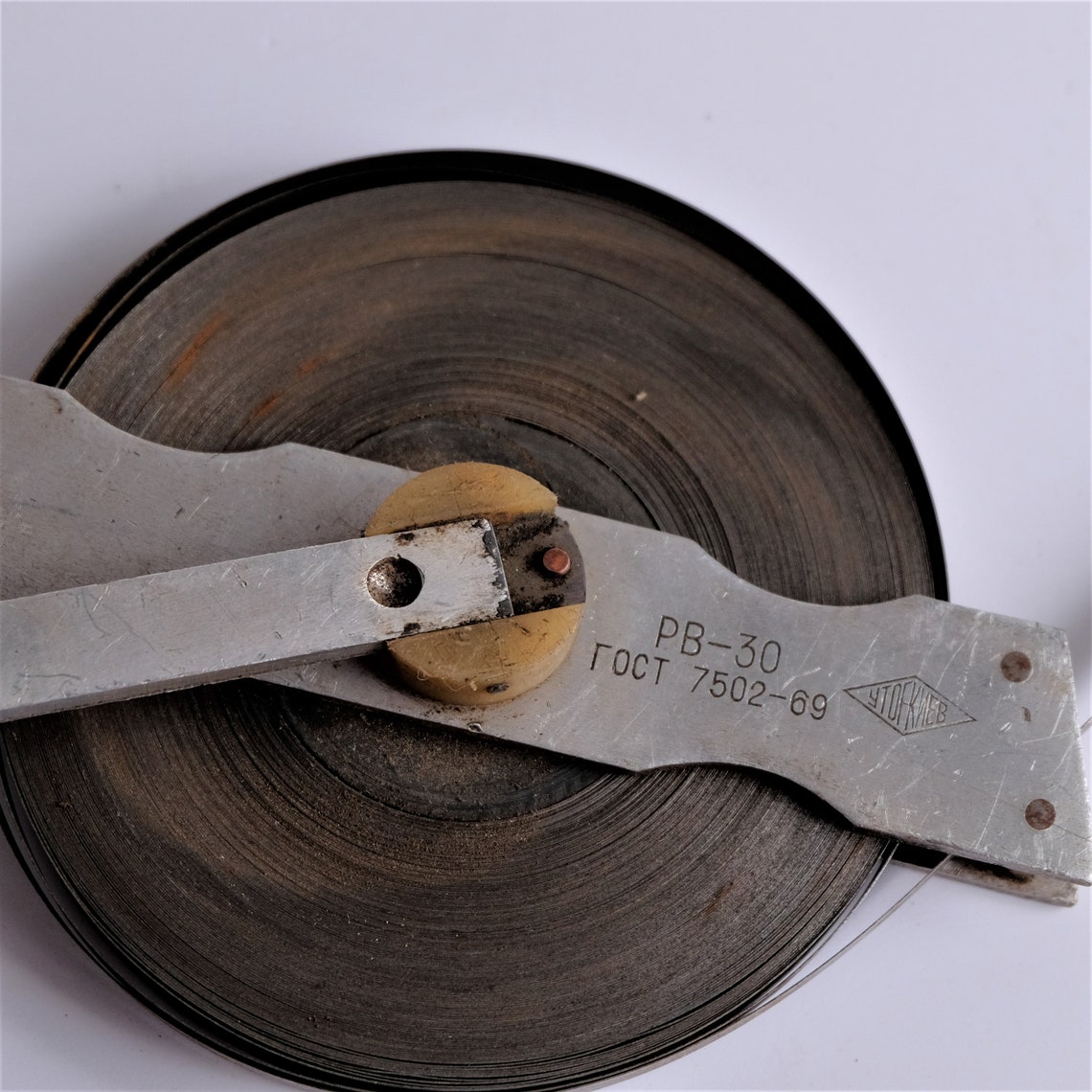 Vintage Steel Tape Measure Reel 30 m / 98' Old Hand | Etsy