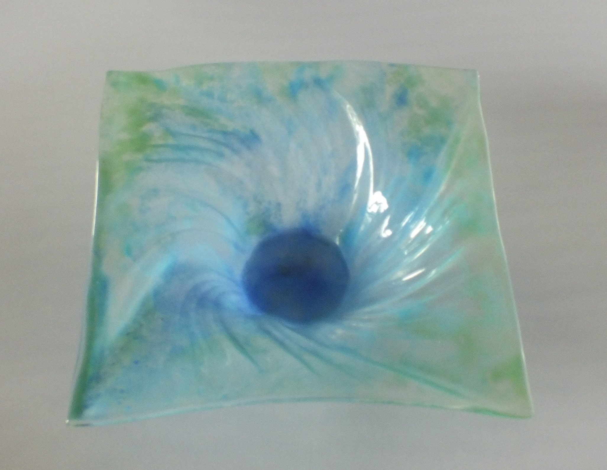 Fused and Slumped Glass Dish With a Twist - Etsy