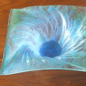 Fused and Slumped Glass Dish With a Twist - Etsy