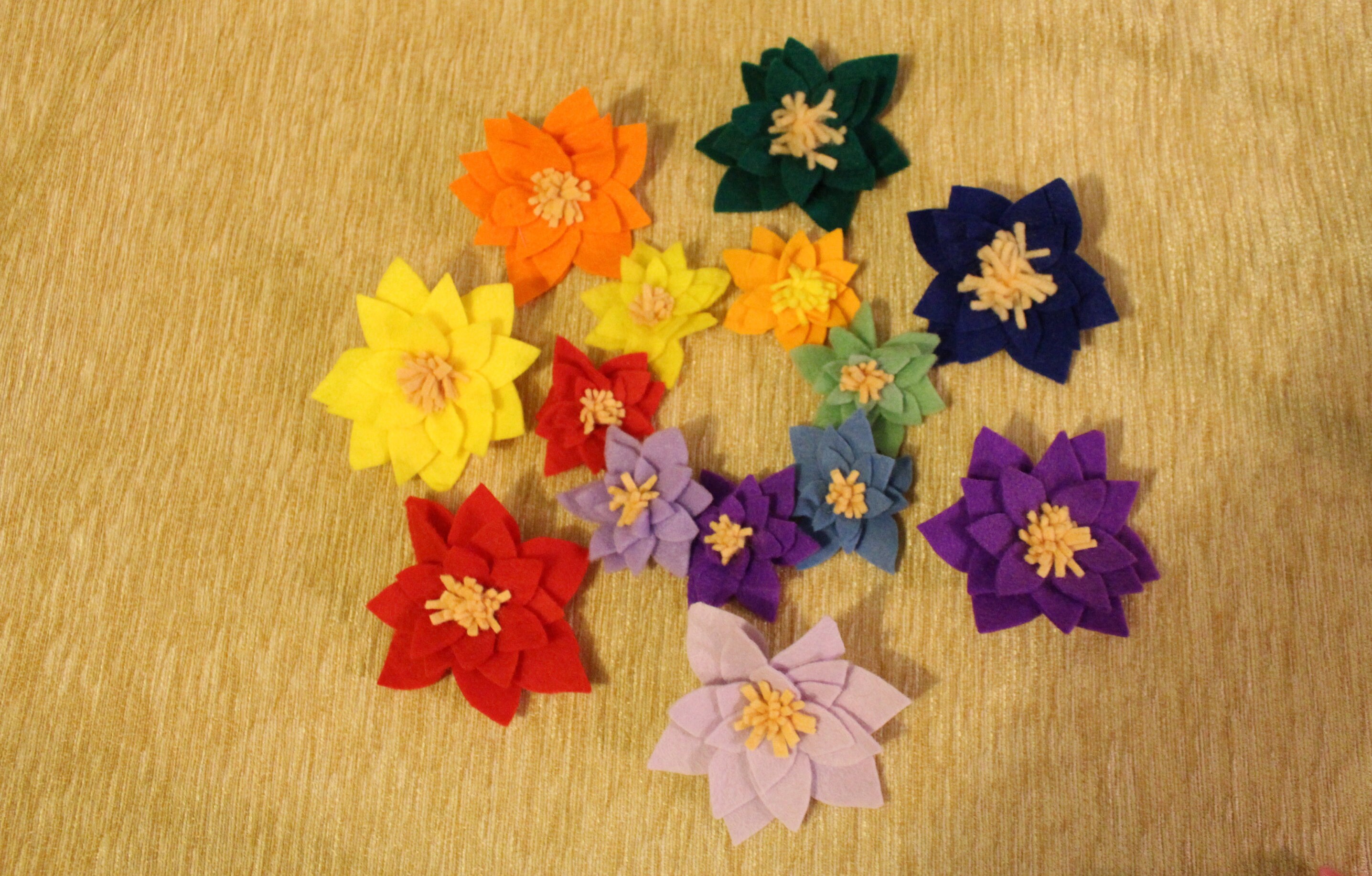 Set of Handmade Felt Lotus Flowers Brooches/pins in Chakra/rainbow ...