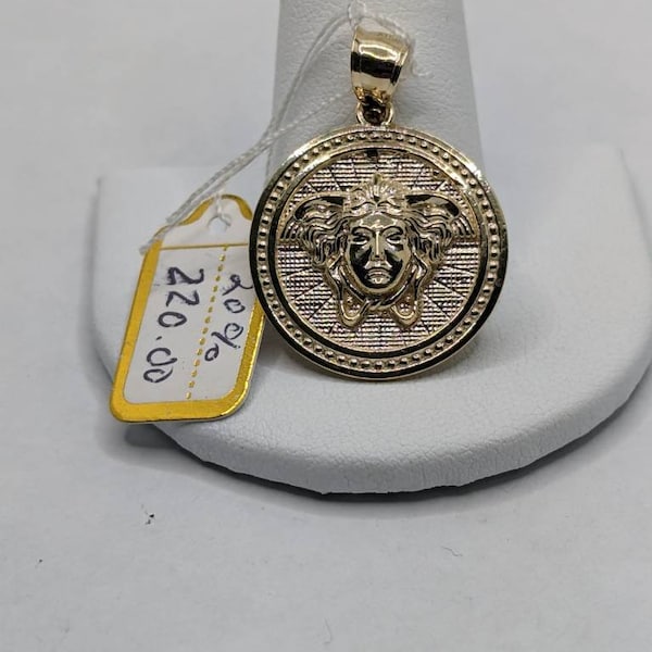 10k Gold Pendant - Etsy