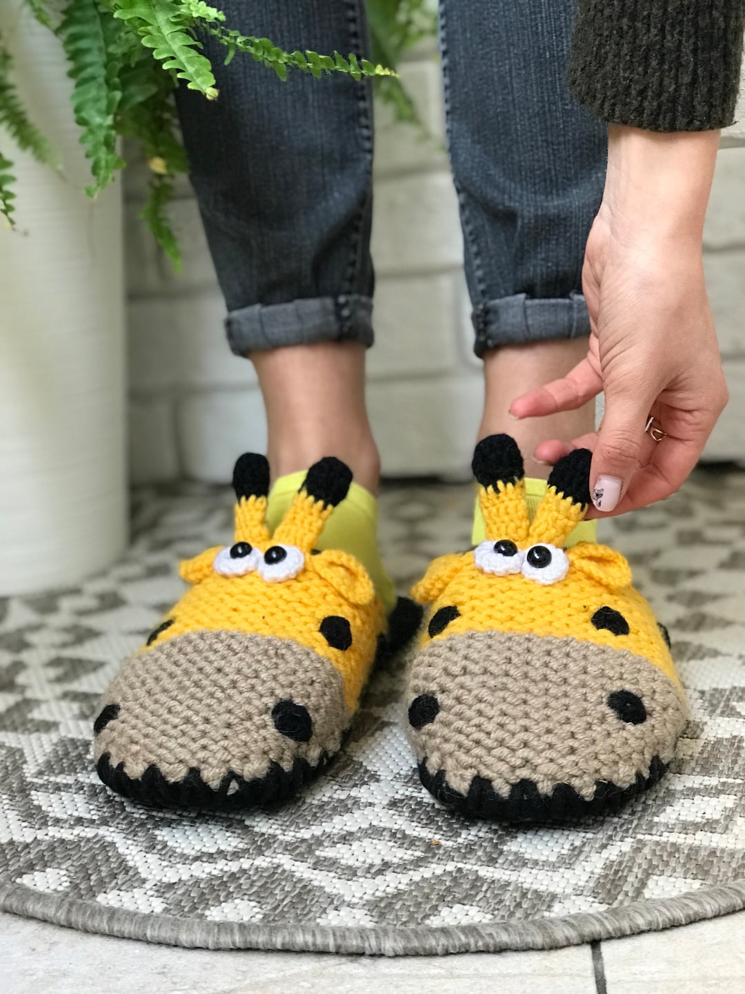 GIRAFFE Slippers Knitting All Sizes Soft Sole Handmade Funny Giraffe ...