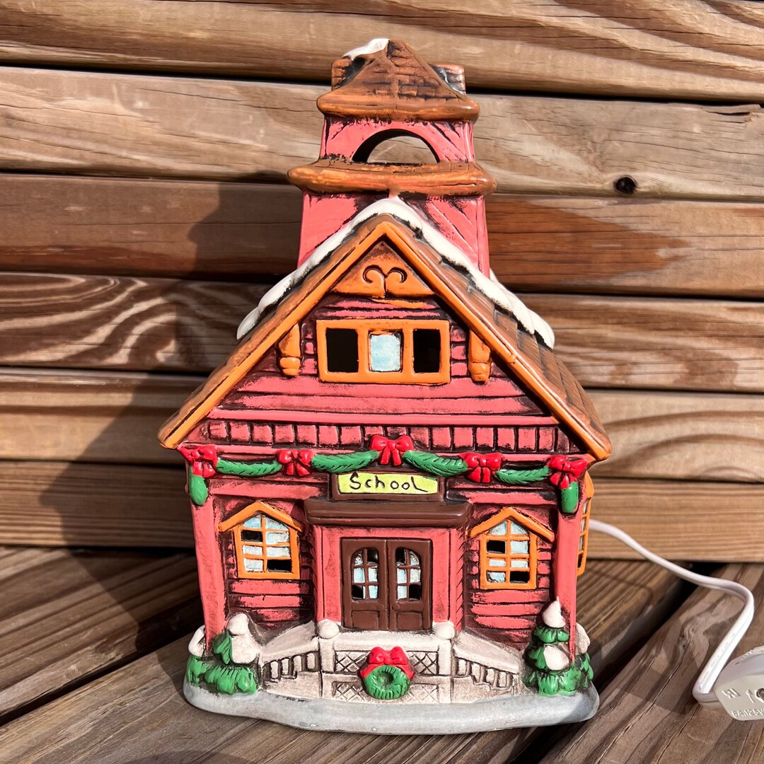 Lefton Schoolhouse Holiday Colonial Village Figurine House EUC - Etsy