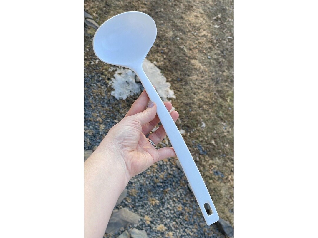 White Copco Ladle Spoon Dishwasher Safe Melamine Ware Kitchen Utensil ...