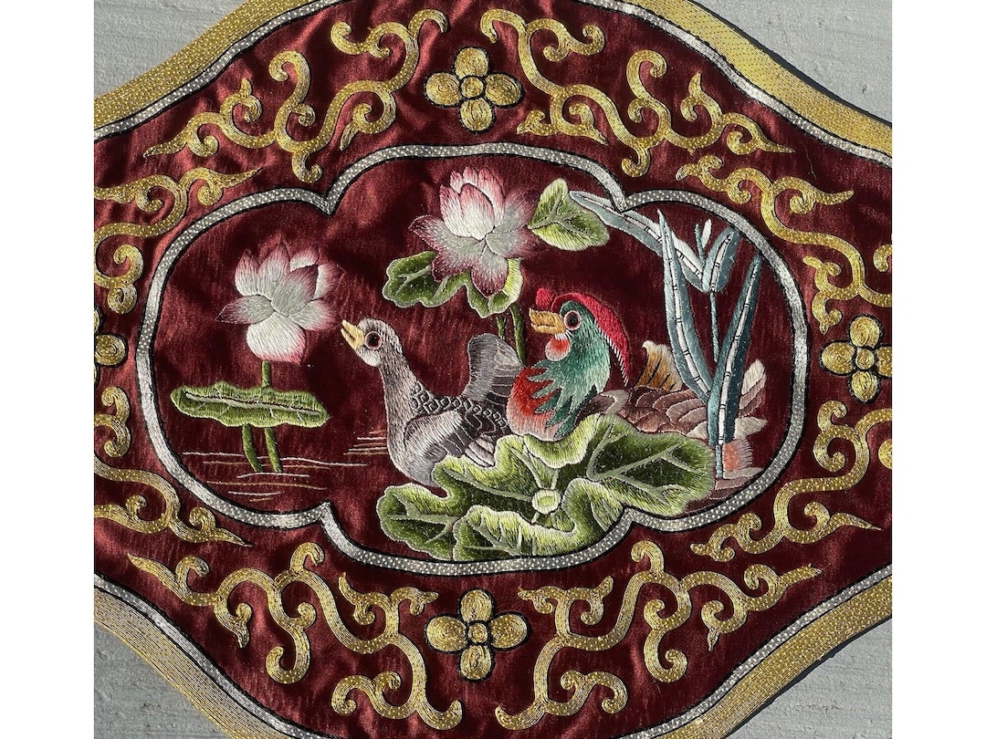 Vintage Chinese Silk Thread Embroidered Table Mat Setting Textile ...