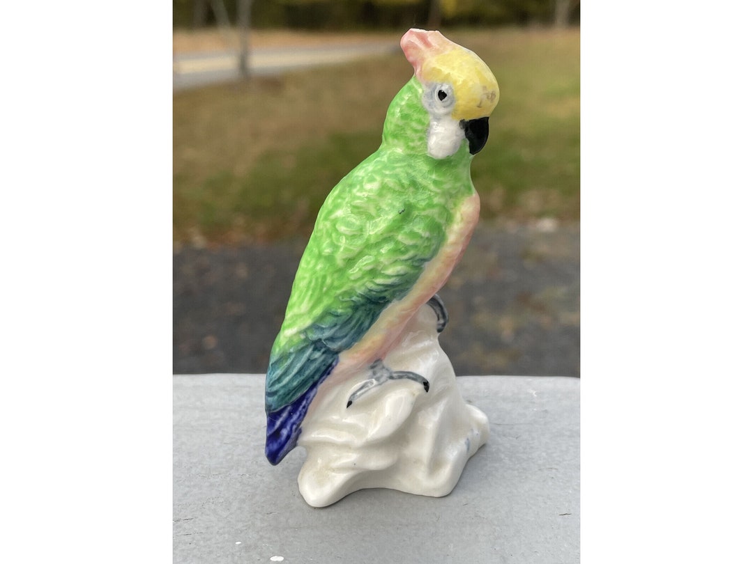Vintage Crown Staffordshire Pink Green Parrot Cockatoo Bird Figurine ...