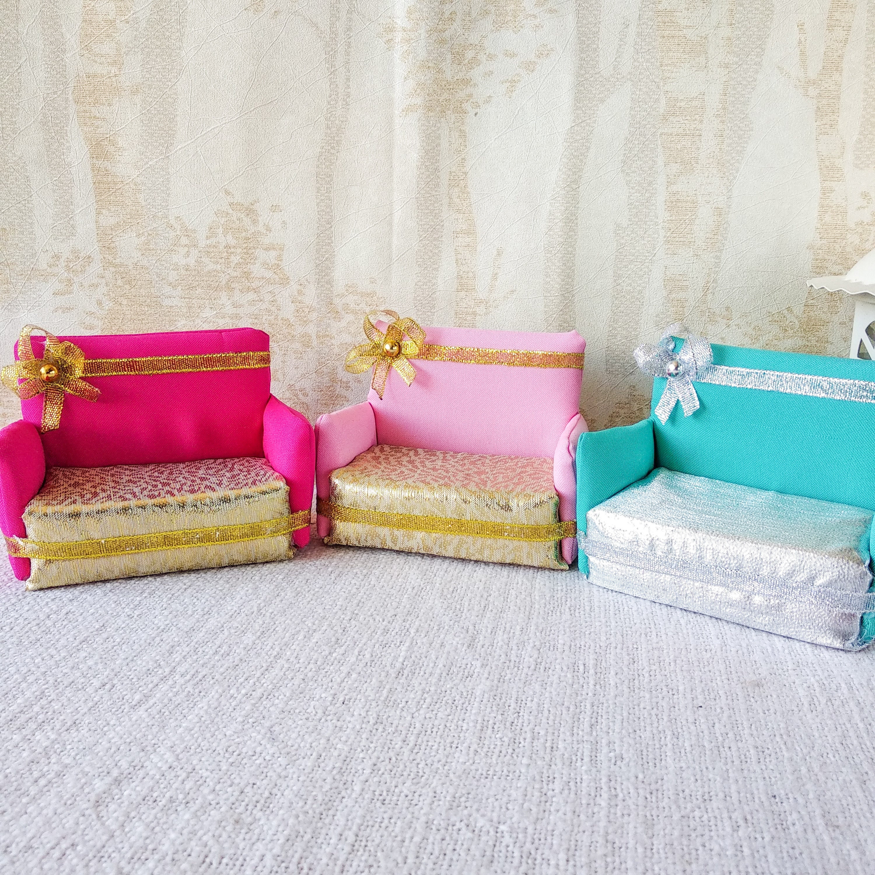 Miniature Dollhouse Sofa, Kids Doll Furniture, Miniature Bedroom ...
