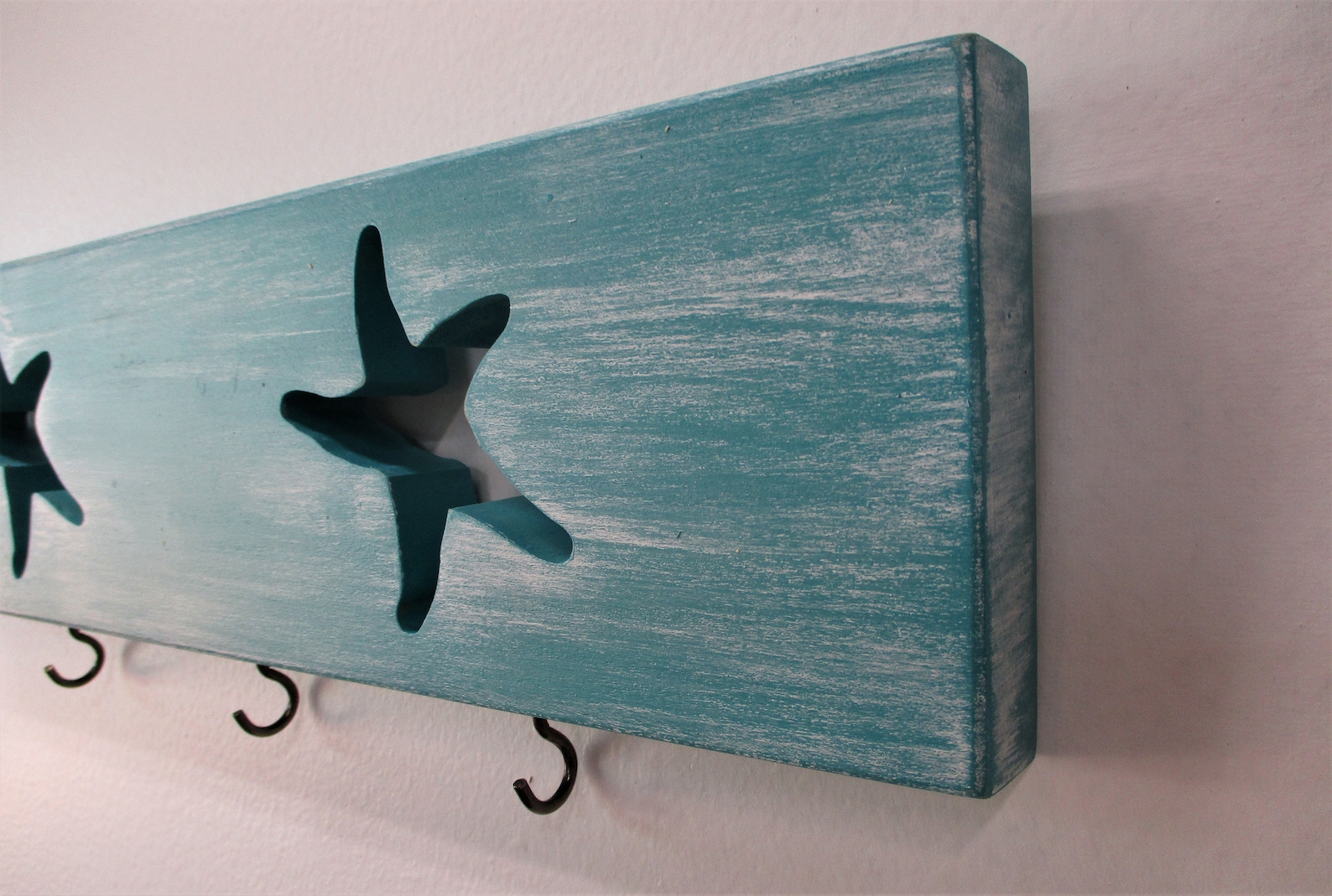 Coastal Key Holder Wall Mount- Beach House Key Rack With Hooks ...